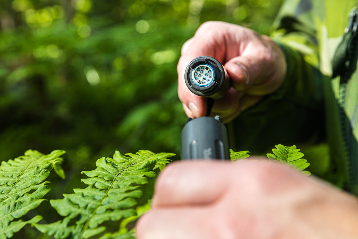 FALCON series - Expanded beam connectors | Micropol